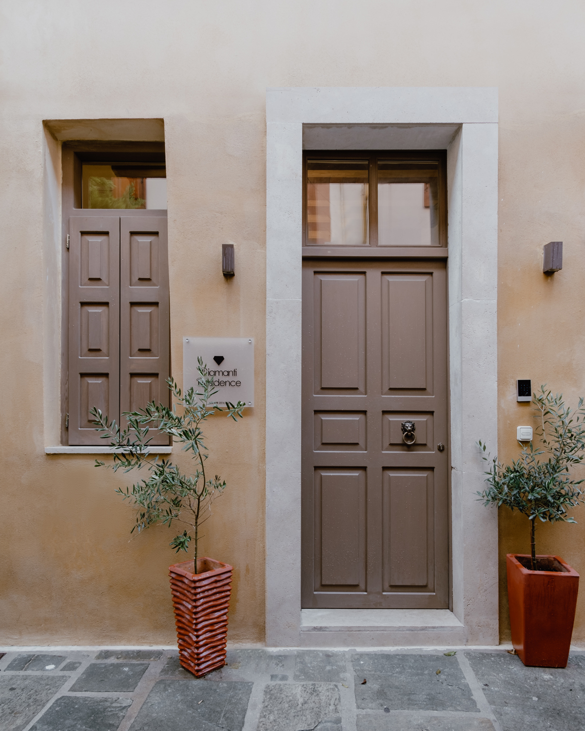 Arch House | Archetype