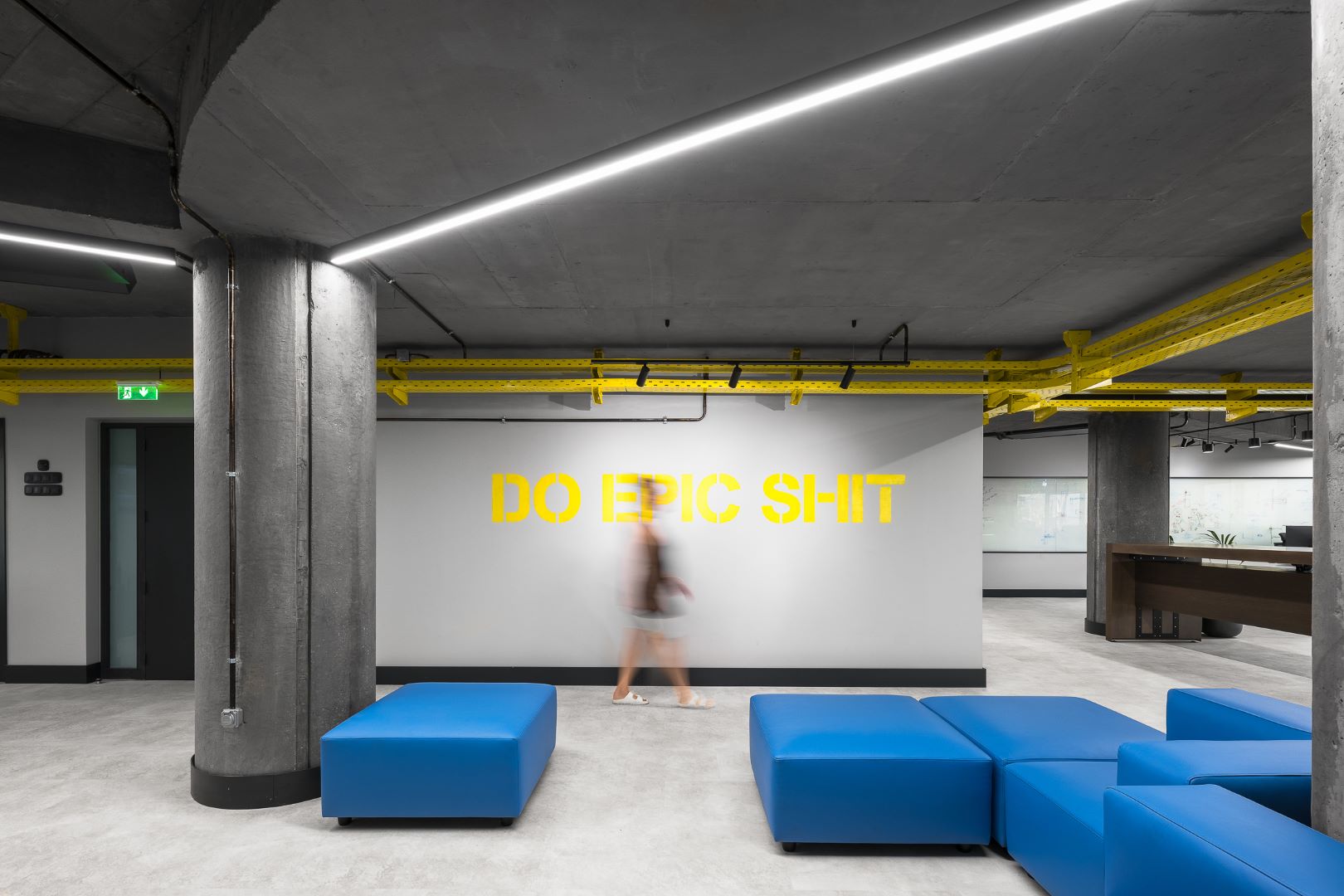 Vertical Headquarters | Archetype