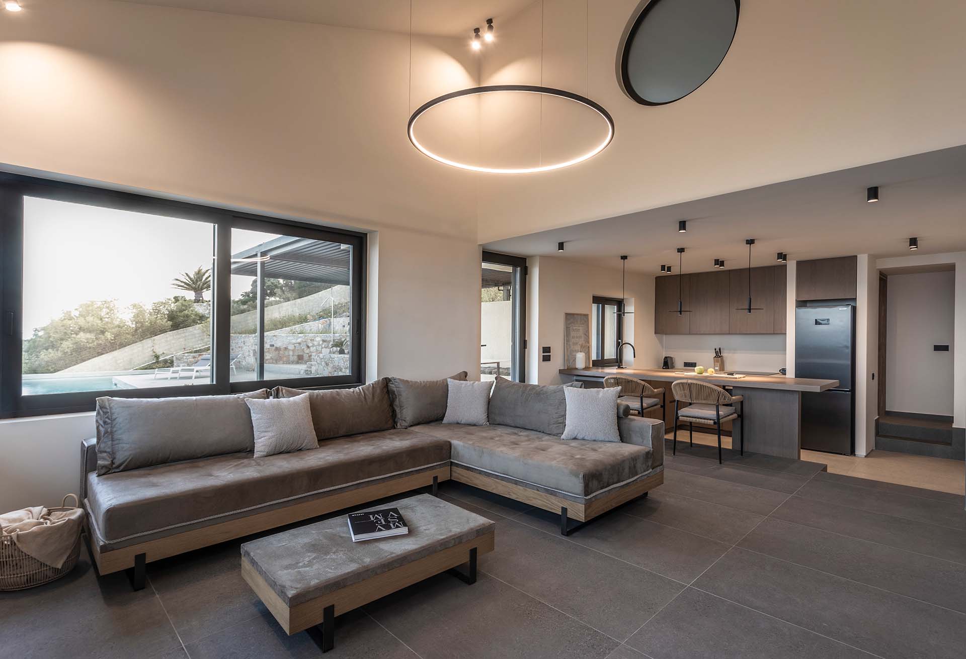 Schinias Villa | Archetype