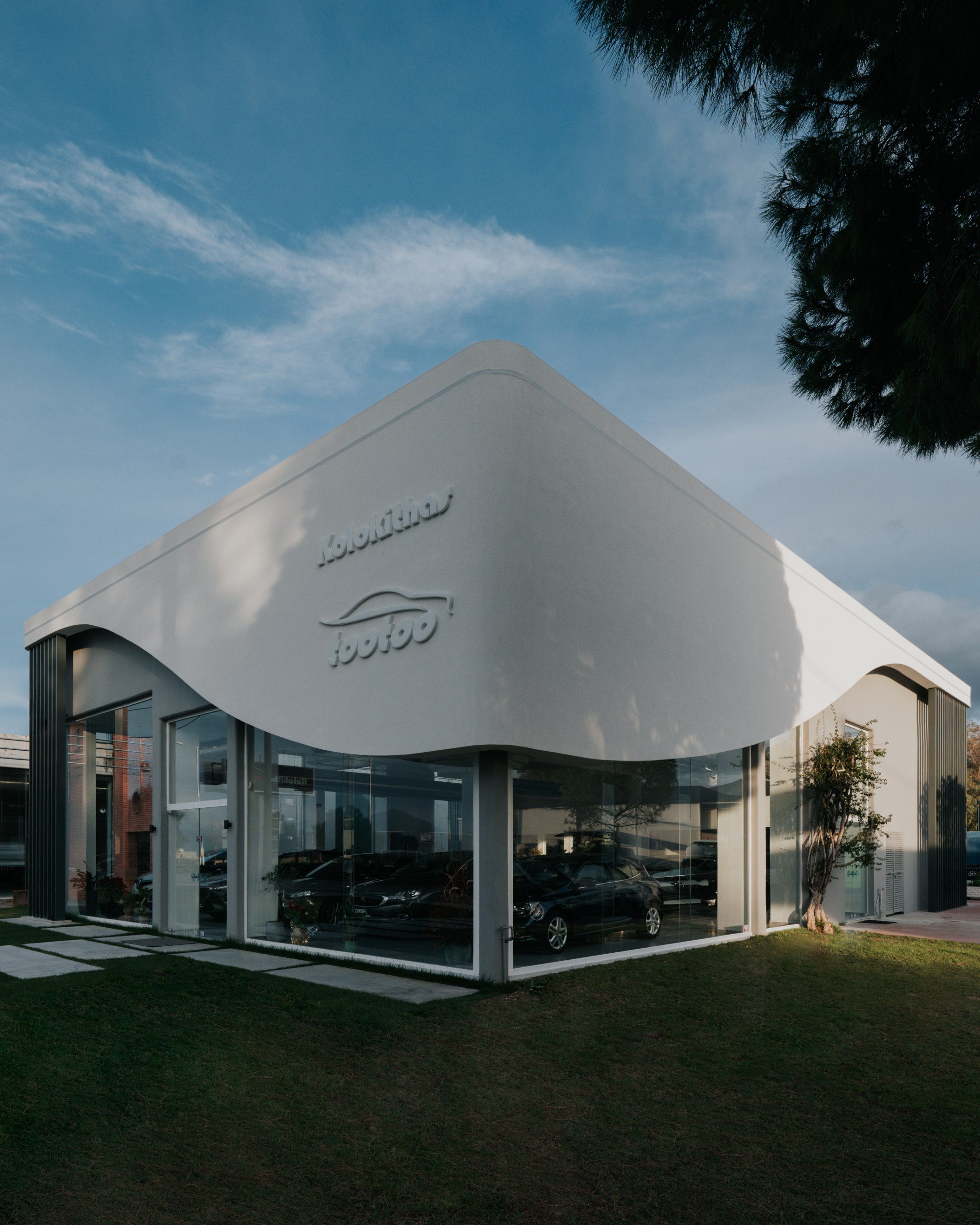 Car showroom façade design | Archetype