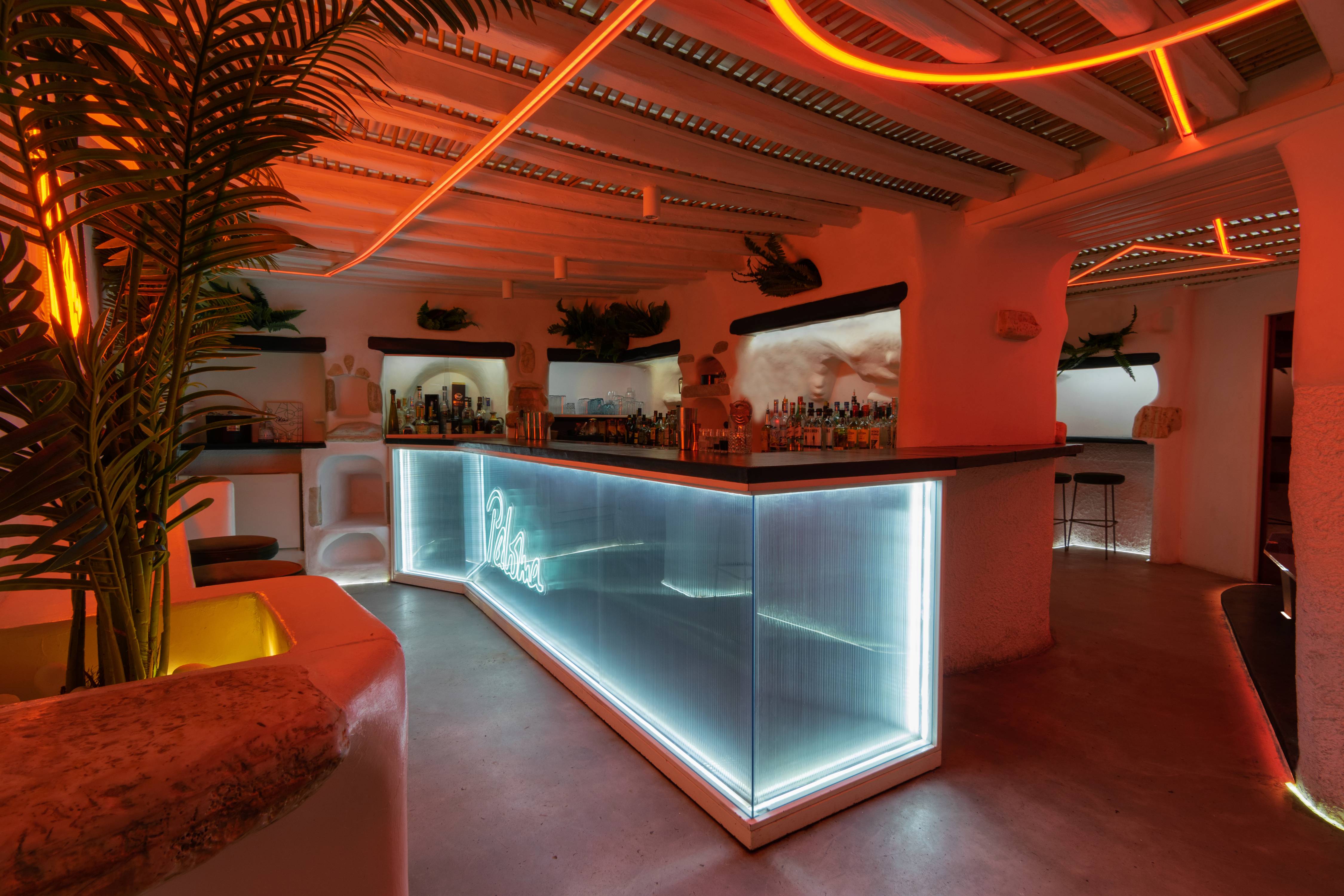 PALOMA BAR ΣΤΗ ΜΥΚΟΝΟ | Archetype